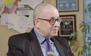 Dr. Daniel Cameron's team treats patients with Lyme disease according ...